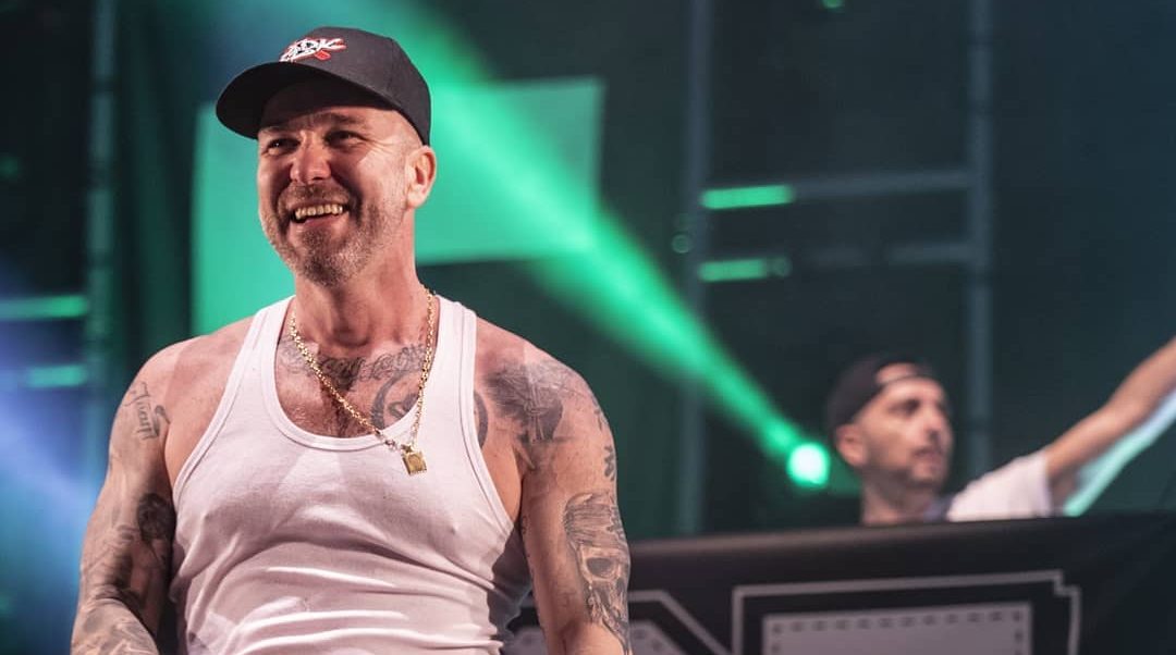 SFDK saca a la venta en Blu-ray su "Concierto 25 aniversario" - Urbzine ...