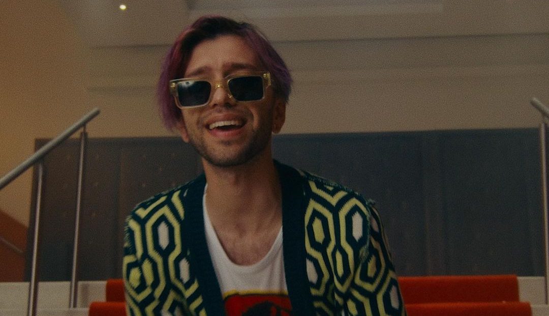 BHAVI publica el vídeo de "Charts N Harts", tercer track del nuevo disco