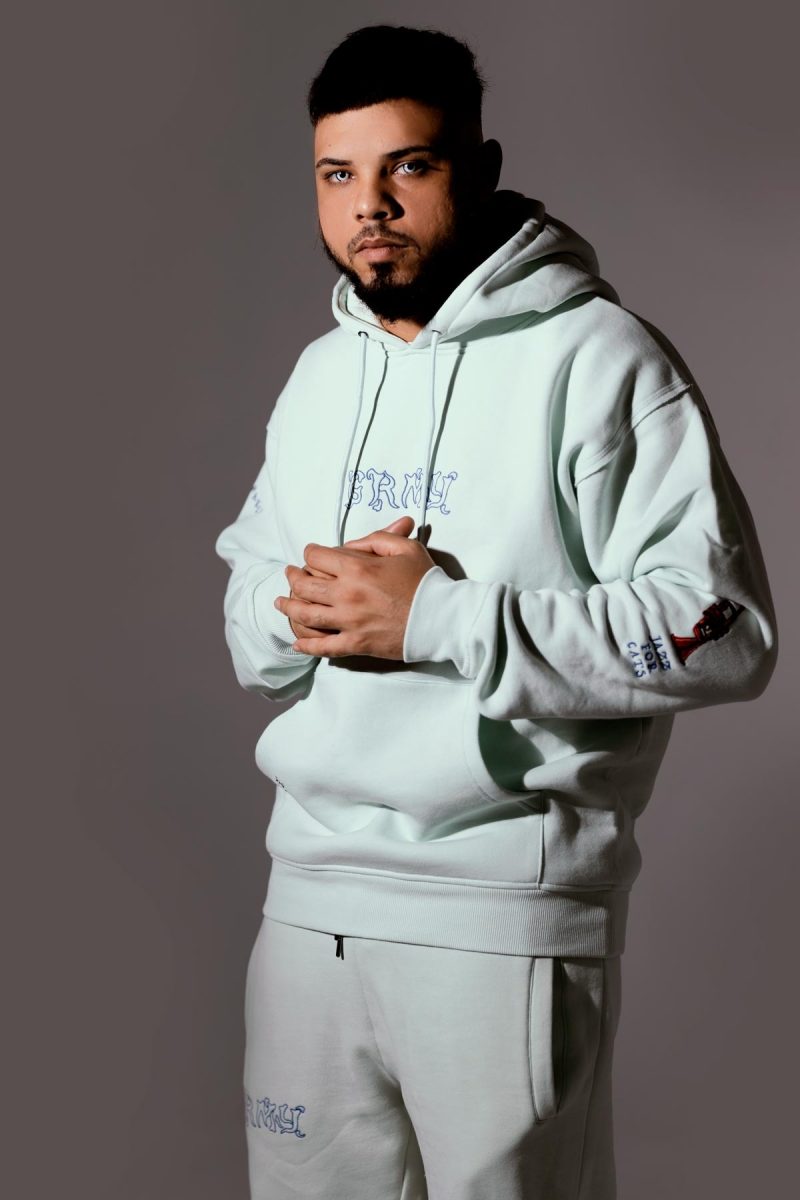 Damaco presenta 'No vendo nubes' con la producción de Gio